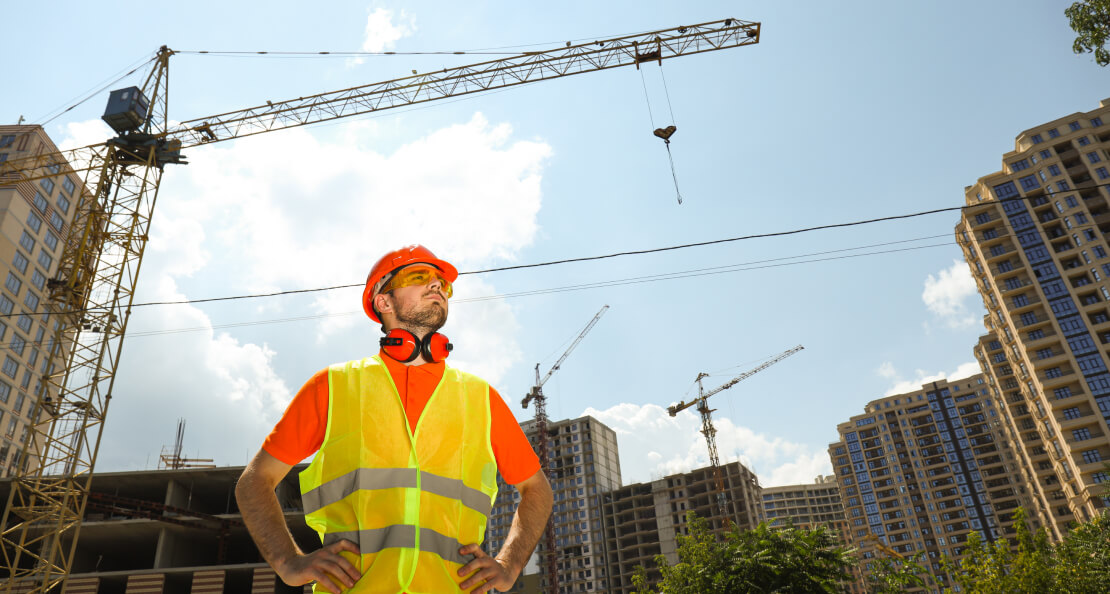 Building a Secure Construction Site: Best Practices and Tips - Almo ...
